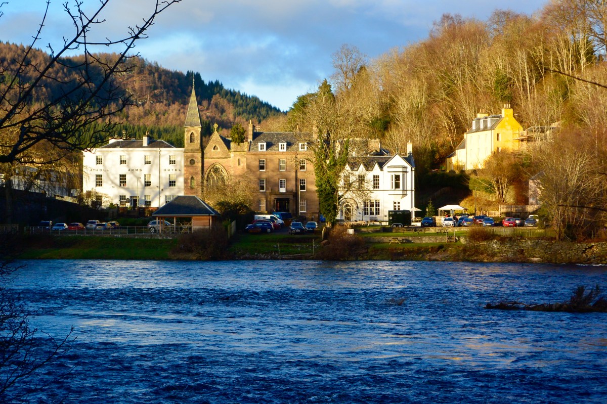 Dunkeld – The Glasgow Gallivanter