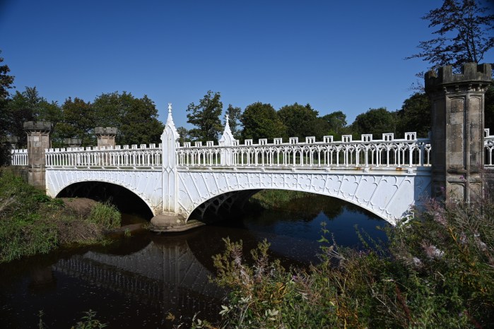 Eglinton: a castle, a tournament and a country park – The Glasgow ...